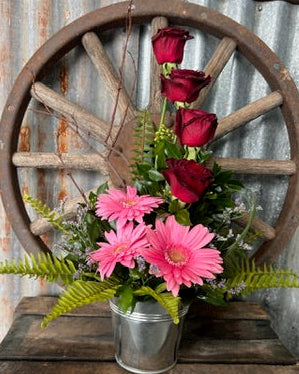 Country Sweetheart – Dusty & Rusty Country Co
